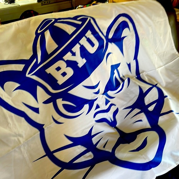 Good Stuff | Bedding | Nwot Byu Flag | Poshmark